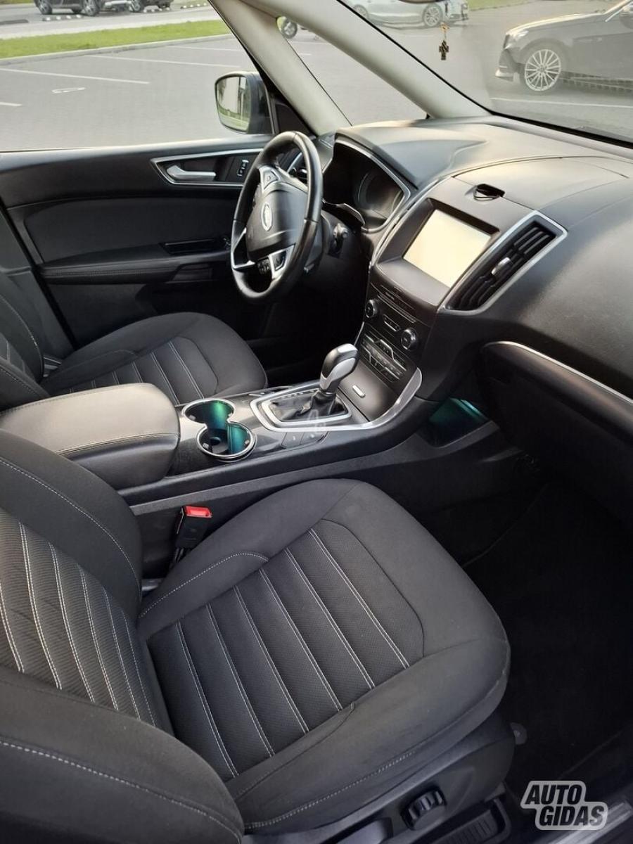 Melns Ford Galaxy 2015 Panevēža, ar dzinēja tilpumu 2.00 L un nobraukumu 223 tūkst. km par 5650 €, foto 8 vietnē AUTOMOTO.COM.LV