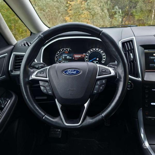 Black Ford Galaxy 2016 in Kaunas, with an engine capacity of 2.00 L and mileage of 250 thousand km for 9500 €, photo 11 on AUTOMOTO.COM.LV