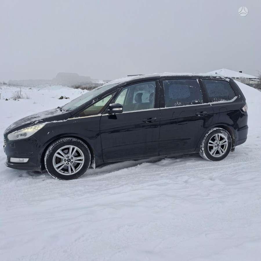 Black Ford Galaxy 2016 in Kaunas, with an engine capacity of 2.00 L and mileage of 251 thousand km for 9299 €, photo 3 on AUTOMOTO.COM.LV