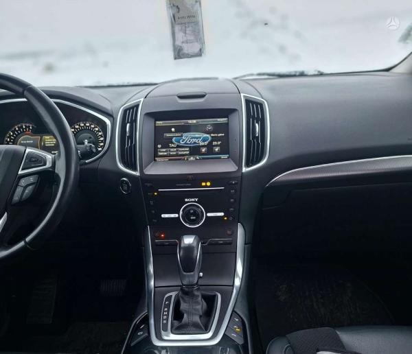 Melns Ford Galaxy 2016 Kauņa, ar dzinēja tilpumu 2.00 L un nobraukumu 251 tūkst. km par 9299 €, foto 10 vietnē AUTOMOTO.COM.LV