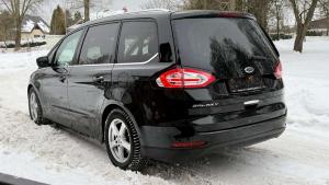 Black Ford Galaxy 2016 in Panevezys, with an engine capacity of 2.00 L and mileage of 261 thousand km for 9500 €, photo 5 on AUTOMOTO.COM.LV