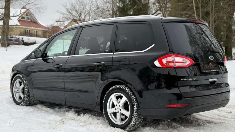Black Ford Galaxy 2016 in Panevezys, with an engine capacity of 2.00 L and mileage of 261 thousand km for 9500 €, photo 11 on AUTOMOTO.COM.LV