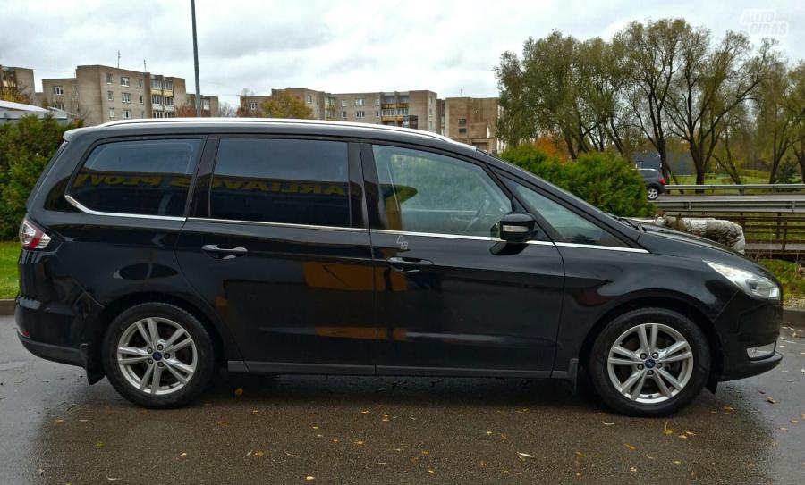 Black Ford Galaxy 2016 in Kaunas, with an engine capacity of 2.00 L and mileage of 300 thousand km for 9100 €, photo 8 on AUTOMOTO.COM.LV