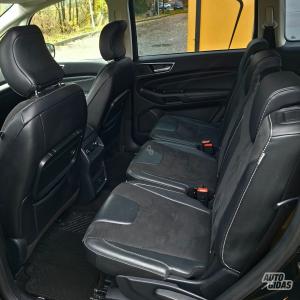 Black Ford Galaxy 2016 in Kaunas, with an engine capacity of 2.00 L and mileage of 300 thousand km for 9100 €, photo 21 on AUTOMOTO.COM.LV
