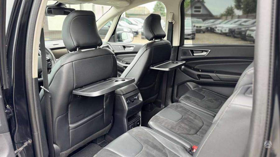 Black Ford Galaxy 2016 in Telschi, with an engine capacity of 2.00 L and mileage of 225 thousand km for 9800 €, photo 20 on AUTOMOTO.COM.LV