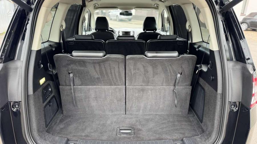 Black Ford Galaxy 2016 in Telschi, with an engine capacity of 2.00 L and mileage of 225 thousand km for 9800 €, photo 21 on AUTOMOTO.COM.LV