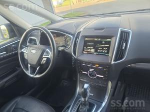 Black Ford Galaxy 2016 in Riga, with an engine capacity of 2.00 L and mileage of 0 thousand km for 7700 €, photo 5 on AUTOMOTO.COM.LV
