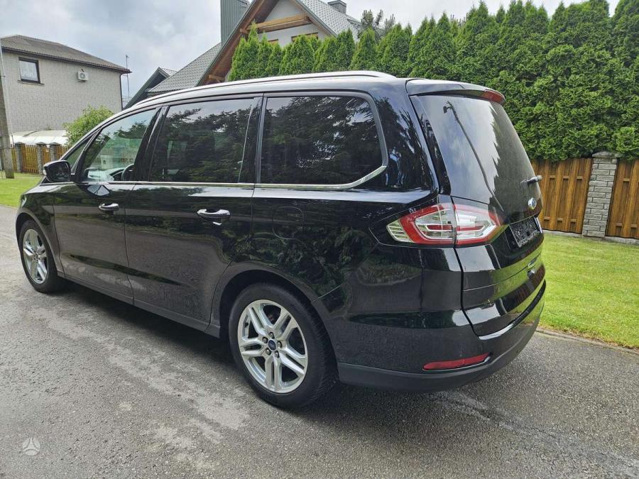 Black Ford Galaxy 2016 in Marijampole, with an engine capacity of 2.00 L and mileage of 196 thousand km for 8500 €, photo 4 on AUTOMOTO.COM.LV