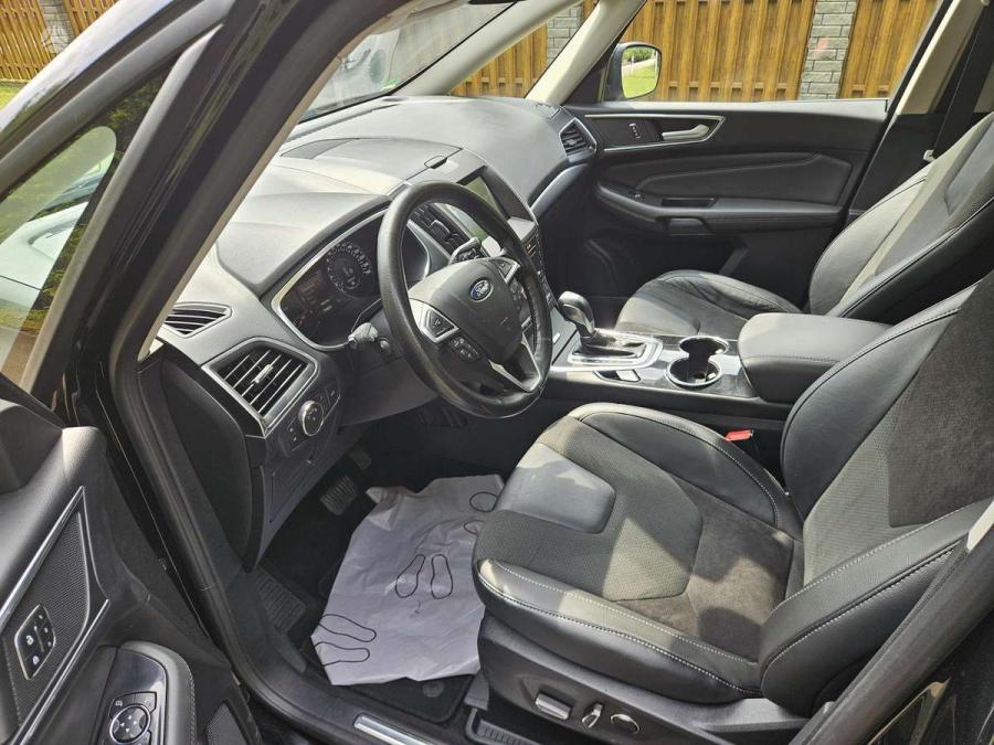 Black Ford Galaxy 2016 in Marijampole, with an engine capacity of 2.00 L and mileage of 196 thousand km for 8500 €, photo 7 on AUTOMOTO.COM.LV