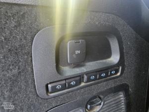 Melns Ford Galaxy 2016 Šauļi, ar dzinēja tilpumu 2.00 L un nobraukumu 235 tūkst. km par 8000 €, foto 12 vietnē AUTOMOTO.COM.LV