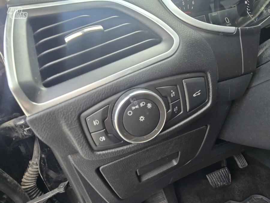 Melns Ford Galaxy 2016 Šauļi, ar dzinēja tilpumu 2.00 L un nobraukumu 235 tūkst. km par 8000 €, foto 20 vietnē AUTOMOTO.COM.LV