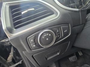 Black Ford Galaxy 2016 in Siauliai, with an engine capacity of 2.00 L and mileage of 235 thousand km for 8000 €, photo 20 on AUTOMOTO.COM.LV
