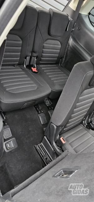 Melns Ford Galaxy 2017 Kauņa, ar dzinēja tilpumu 2.00 L un nobraukumu 290 tūkst. km par 9200 €, foto 31 vietnē AUTOMOTO.COM.LV