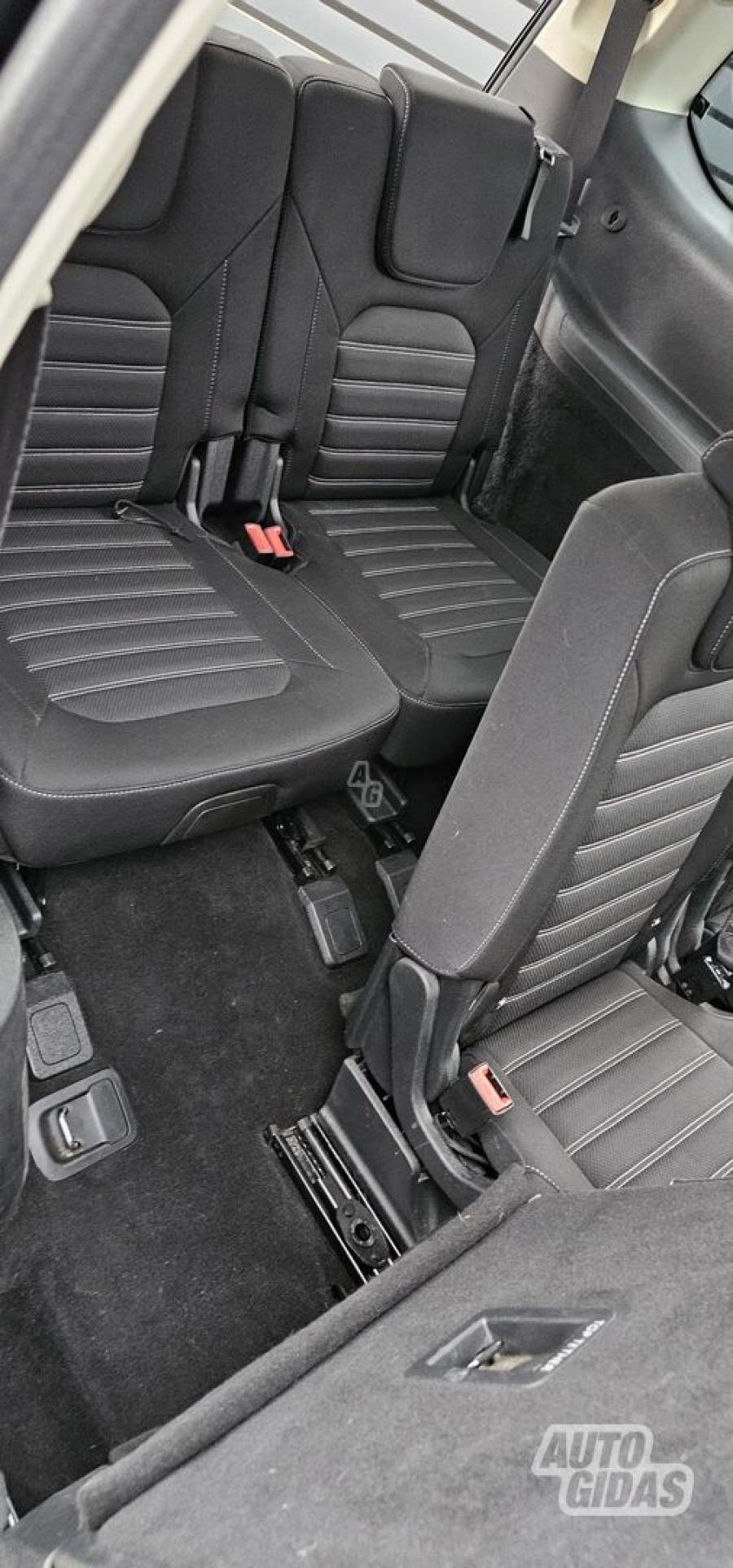 Melns Ford Galaxy 2017 Kauņa, ar dzinēja tilpumu 2.00 L un nobraukumu 290 tūkst. km par 9200 €, foto 31 vietnē AUTOMOTO.COM.LV