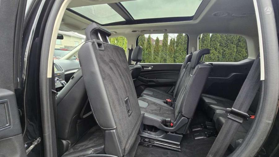 Melns Ford Galaxy 2018 Kauņa, ar dzinēja tilpumu 2.00 L un nobraukumu 225 tūkst. km par 10490 €, foto 14 vietnē AUTOMOTO.COM.LV