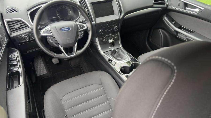 Melns Ford Galaxy 2018 Panevēža, ar dzinēja tilpumu 2.00 L un nobraukumu 280 tūkst. km par 9500 €, foto 13 vietnē AUTOMOTO.COM.LV