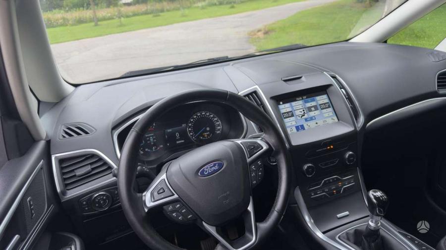 Melns Ford Galaxy 2018 Panevēža, ar dzinēja tilpumu 2.00 L un nobraukumu 280 tūkst. km par 9500 €, foto 20 vietnē AUTOMOTO.COM.LV