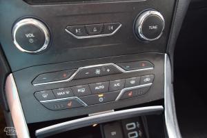 Melns Ford Galaxy 2018 Viļņa, ar dzinēja tilpumu 2.00 L un nobraukumu 275 tūkst. km par 9400 €, foto 19 vietnē AUTOMOTO.COM.LV