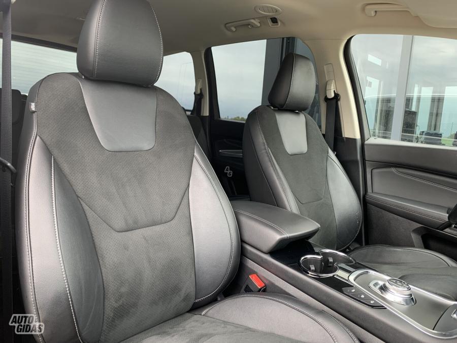 Black Ford Galaxy 2019 in Kaunas, with an engine capacity of 2.00 L and mileage of 276 thousand km for 11999 €, photo 15 on AUTOMOTO.COM.LV