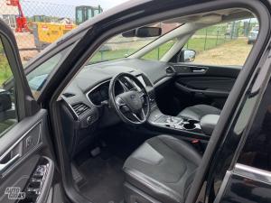 Black Ford Galaxy 2019 in Kaunas, with an engine capacity of 2.00 L and mileage of 276 thousand km for 11999 €, photo 18 on AUTOMOTO.COM.LV