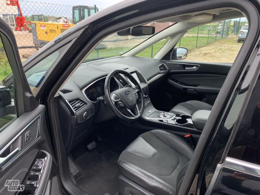 Black Ford Galaxy 2019 in Kaunas, with an engine capacity of 2.00 L and mileage of 276 thousand km for 11999 €, photo 18 on AUTOMOTO.COM.LV