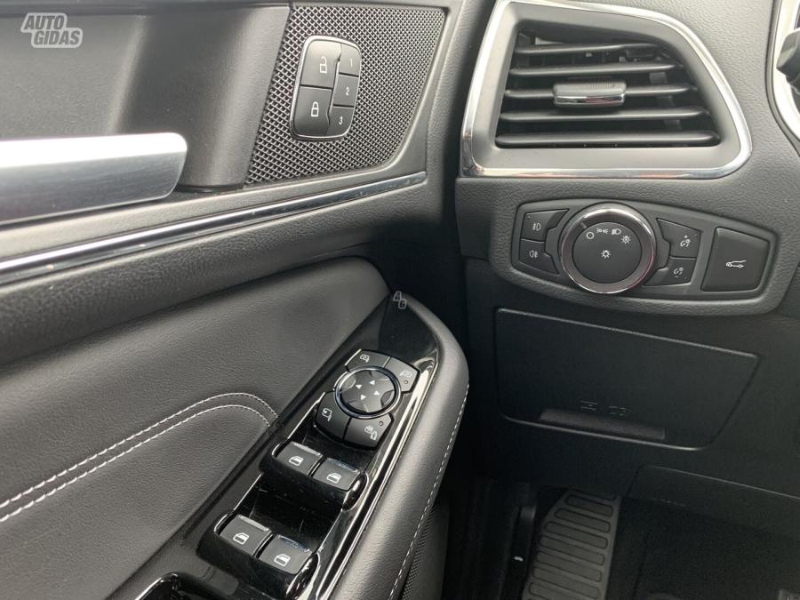 Black Ford Galaxy 2019 in Kaunas, with an engine capacity of 2.00 L and mileage of 276 thousand km for 11999 €, photo 19 on AUTOMOTO.COM.LV