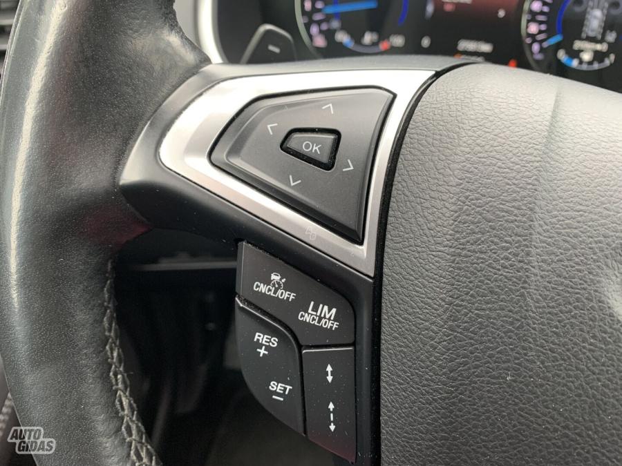 Black Ford Galaxy 2019 in Kaunas, with an engine capacity of 2.00 L and mileage of 276 thousand km for 11999 €, photo 22 on AUTOMOTO.COM.LV