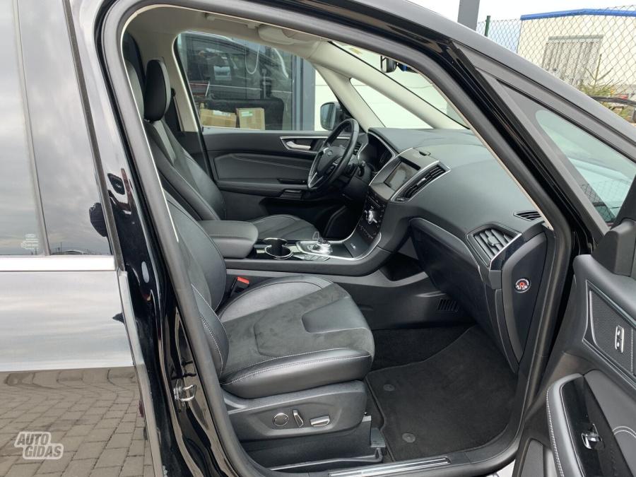 Black Ford Galaxy 2019 in Kaunas, with an engine capacity of 2.00 L and mileage of 276 thousand km for 11999 €, photo 32 on AUTOMOTO.COM.LV