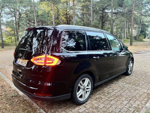 Black Ford Galaxy 2019 in Limbazi, with an engine capacity of 2.00 L and mileage of 188 thousand km for 13945 €, photo 4 on AUTOMOTO.COM.LV