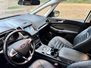 Black Ford Galaxy 2019 in Limbazi, with an engine capacity of 2.00 L and mileage of 188 thousand km for 13945 €, photo 7 on AUTOMOTO.COM.LV