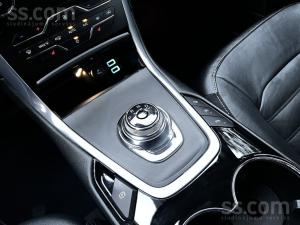 Black Ford Galaxy 2019 in Limbazi, with an engine capacity of 2.00 L and mileage of 188 thousand km for 13945 €, photo 10 on AUTOMOTO.COM.LV