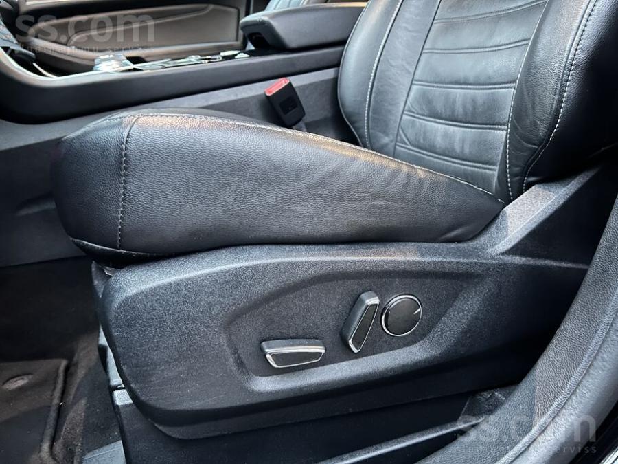 Black Ford Galaxy 2019 in Limbazi, with an engine capacity of 2.00 L and mileage of 188 thousand km for 13945 €, photo 13 on AUTOMOTO.COM.LV