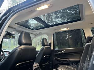 Black Ford Galaxy 2019 in Limbazi, with an engine capacity of 2.00 L and mileage of 188 thousand km for 13945 €, photo 15 on AUTOMOTO.COM.LV