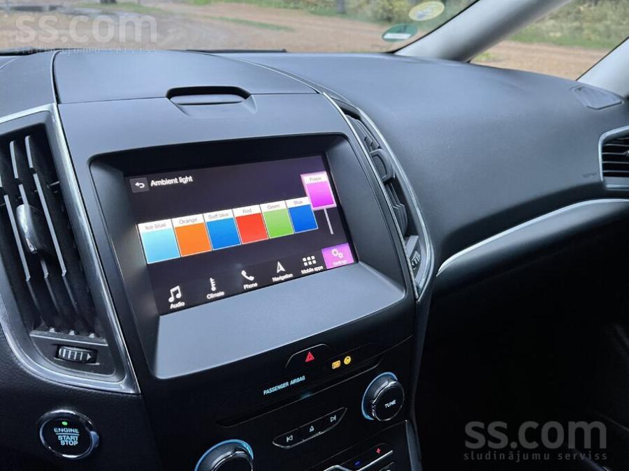 Black Ford Galaxy 2019 in Limbazi, with an engine capacity of 2.00 L and mileage of 188 thousand km for 13945 €, photo 21 on AUTOMOTO.COM.LV