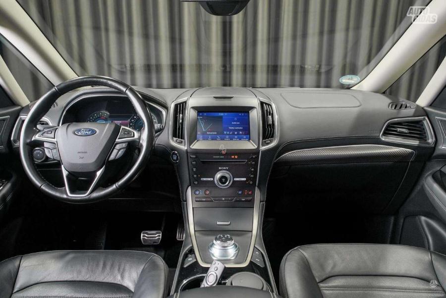 Melns Ford Galaxy 2020 Marijampole, ar dzinēja tilpumu 2.00 L un nobraukumu 136 tūkst. km par 18450 €, foto 29 vietnē AUTOMOTO.COM.LV