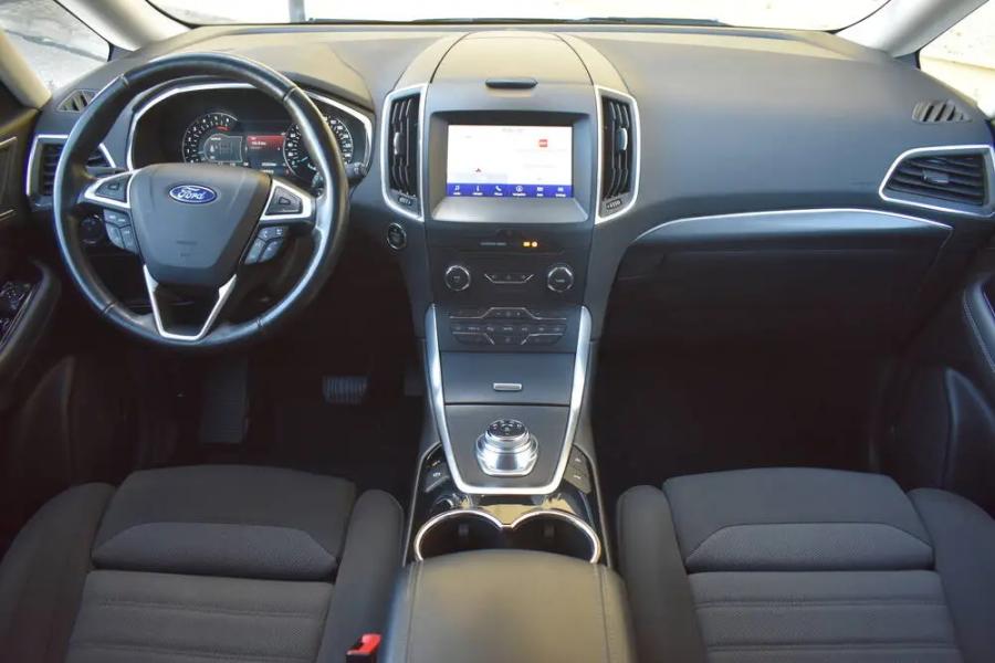 Melns Ford Galaxy 2020 Talsi, ar dzinēja tilpumu 2.00 L un nobraukumu 199 tūkst. km par 15500 €, foto 13 vietnē AUTOMOTO.COM.LV