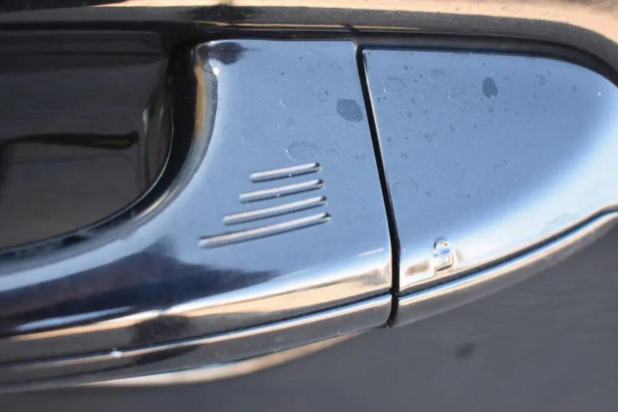 Melns Ford Galaxy 2020 Talsi, ar dzinēja tilpumu 2.00 L un nobraukumu 199 tūkst. km par 15500 €, foto 14 vietnē AUTOMOTO.COM.LV