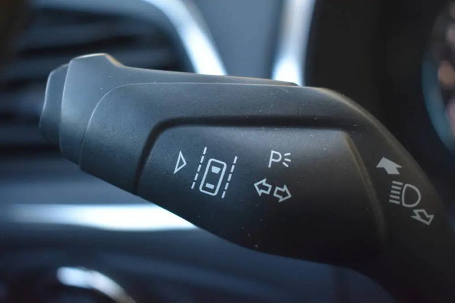 Melns Ford Galaxy 2020 Talsi, ar dzinēja tilpumu 2.00 L un nobraukumu 199 tūkst. km par 15500 €, foto 18 vietnē AUTOMOTO.COM.LV