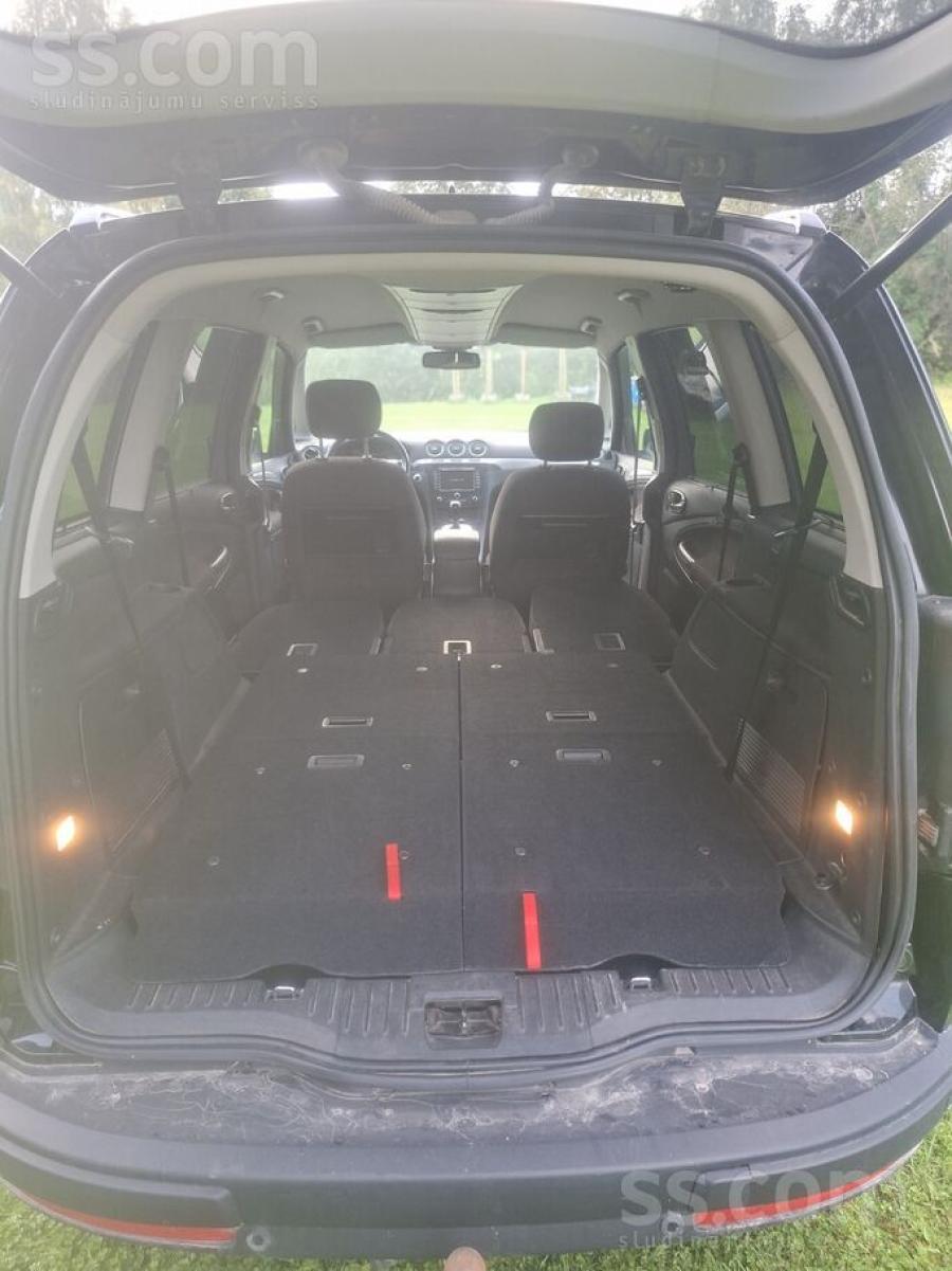 Black Ford Galaxy 2013 in Madona, with an engine capacity of 2.00 L and mileage of 278 thousand km for 4900 €, photo 7 on AUTOMOTO.COM.LV