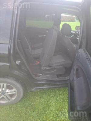 Black Ford Galaxy 2013 in Madona, with an engine capacity of 2.00 L and mileage of 278 thousand km for 4900 €, photo 9 on AUTOMOTO.COM.LV