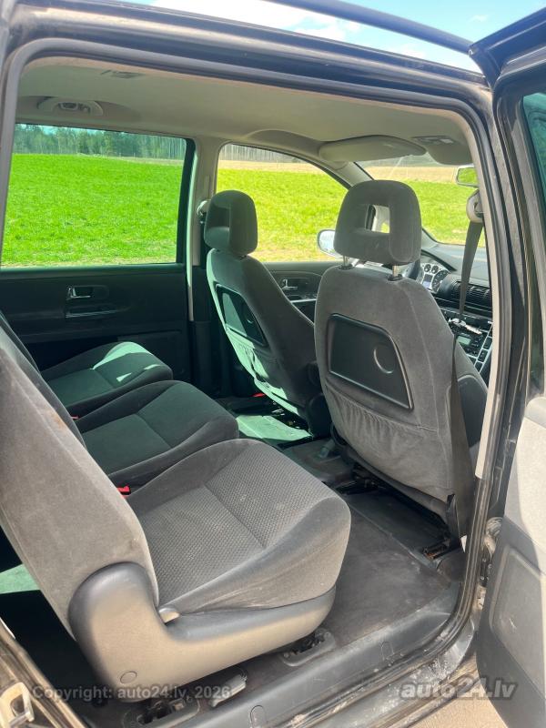 Black Ford Galaxy 2003 in Tallinn, with an engine capacity of 1.90 L and mileage of 347 thousand km for 2000 €, photo 7 on AUTOMOTO.COM.LV