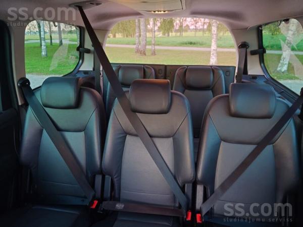 Melns Ford Galaxy 2006 Rīga, ar dzinēja tilpumu 2.00 L un nobraukumu 339 tūkst. km par 2300 €, foto 11 vietnē AUTOMOTO.COM.LV