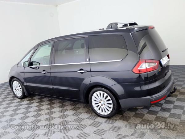Black Ford Galaxy 2007 in Tallinn, with an engine capacity of 2.00 L and mileage of 372 thousand km for 3199 €, photo 4 on AUTOMOTO.COM.LV