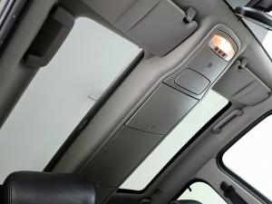 Black Ford Galaxy 2007 in Tallinn, with an engine capacity of 2.00 L and mileage of 372 thousand km for 2799 €, photo 10 on AUTOMOTO.COM.LV