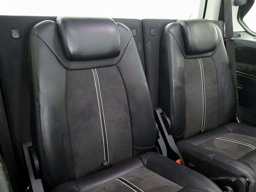 Black Ford Galaxy 2007 in Tallinn, with an engine capacity of 2.00 L and mileage of 372 thousand km for 2799 €, photo 18 on AUTOMOTO.COM.LV