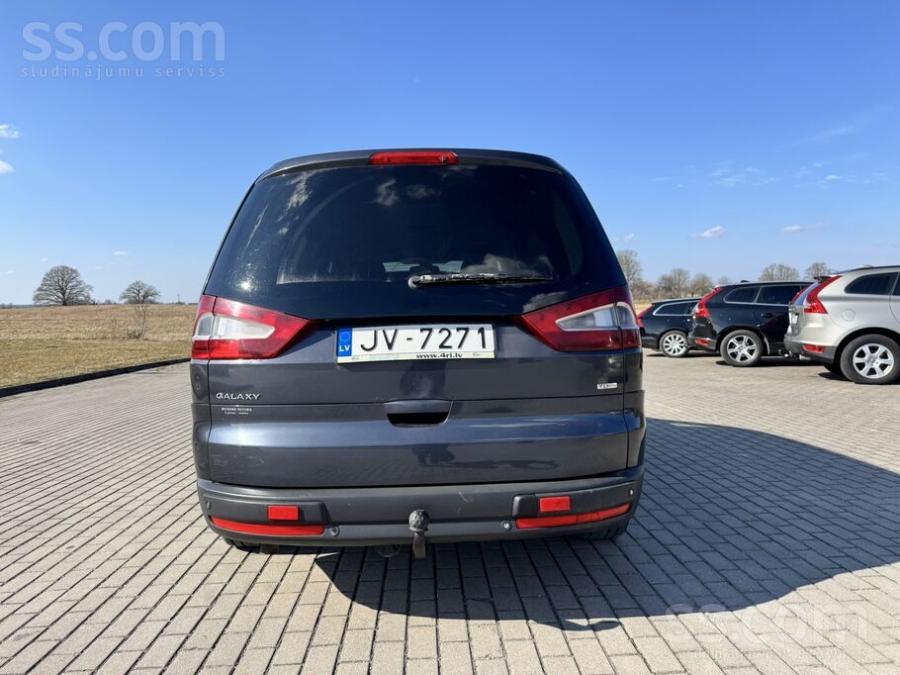 Black Ford Galaxy 2008 in Talsi, with an engine capacity of 1.80 L and mileage of 0 thousand km for 3970 €, photo 6 on AUTOMOTO.COM.LV