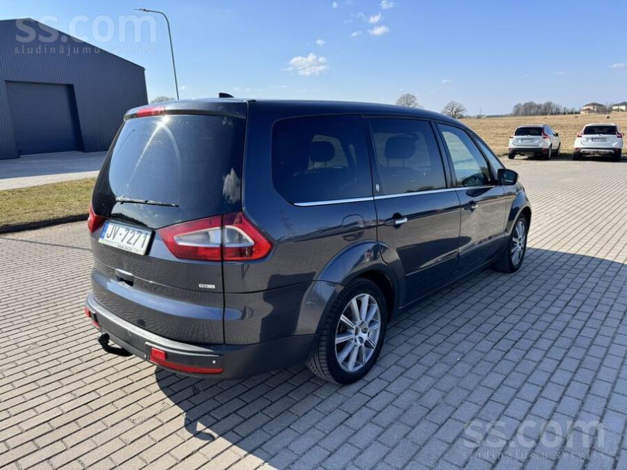 Black Ford Galaxy 2008 in Talsi, with an engine capacity of 1.80 L and mileage of 0 thousand km for 3970 €, photo 7 on AUTOMOTO.COM.LV