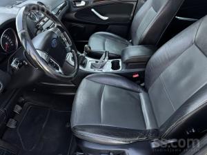 Black Ford Galaxy 2008 in Talsi, with an engine capacity of 1.80 L and mileage of 0 thousand km for 3970 €, photo 11 on AUTOMOTO.COM.LV