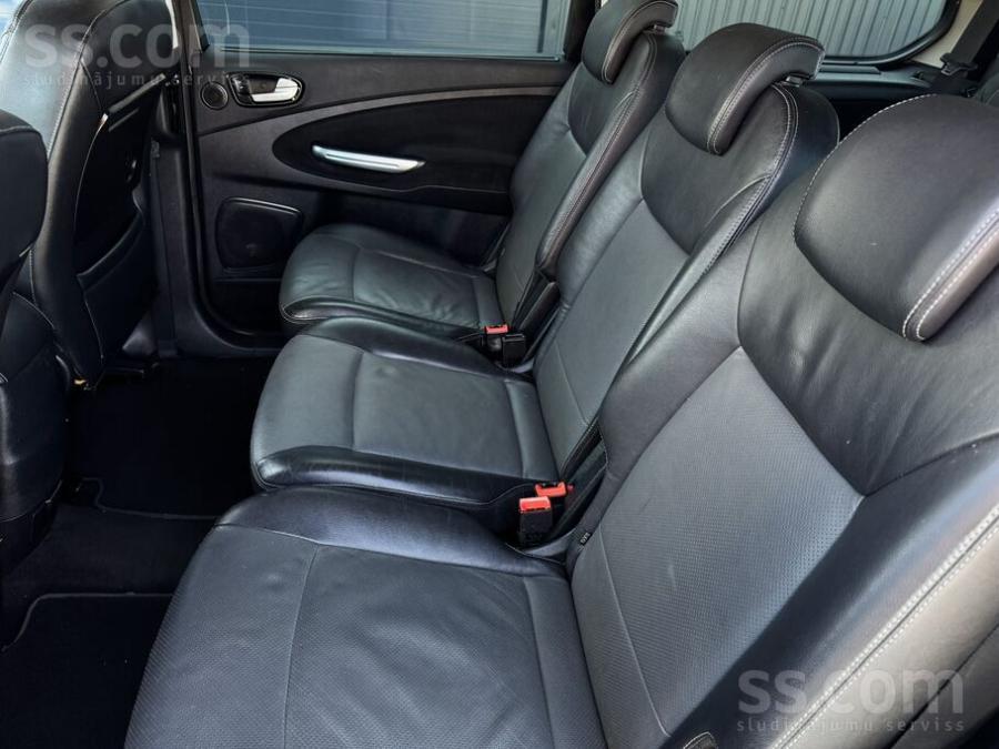 Black Ford Galaxy 2008 in Talsi, with an engine capacity of 1.80 L and mileage of 0 thousand km for 3970 €, photo 13 on AUTOMOTO.COM.LV