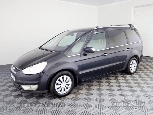 Melns Ford Galaxy 2008 Tallina, ar dzinēja tilpumu 2.00 L un nobraukumu 287 tūkst. km par 2199 €, foto 2 vietnē AUTOMOTO.COM.LV